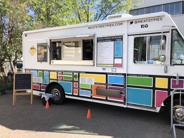 Weekend itineraries: spend time outdoors - at night! | Strathcona County